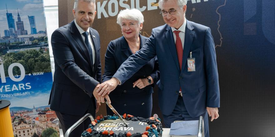 PRESS RELEASE: Košice Airport and LOT Polish Airlines mark a decade of ...